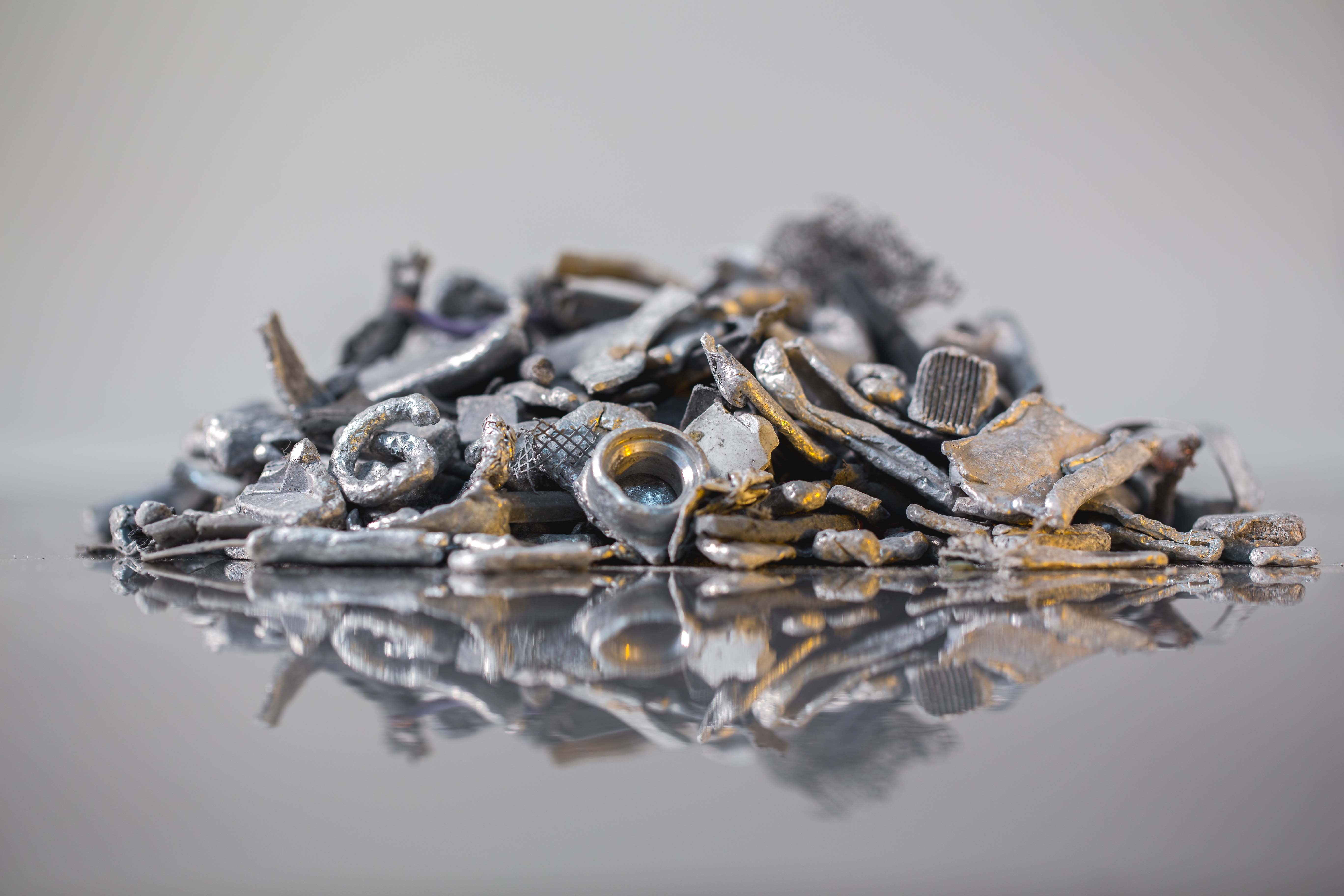 Sensor-based Sorting Solutions for Waste, Metal and Flakes